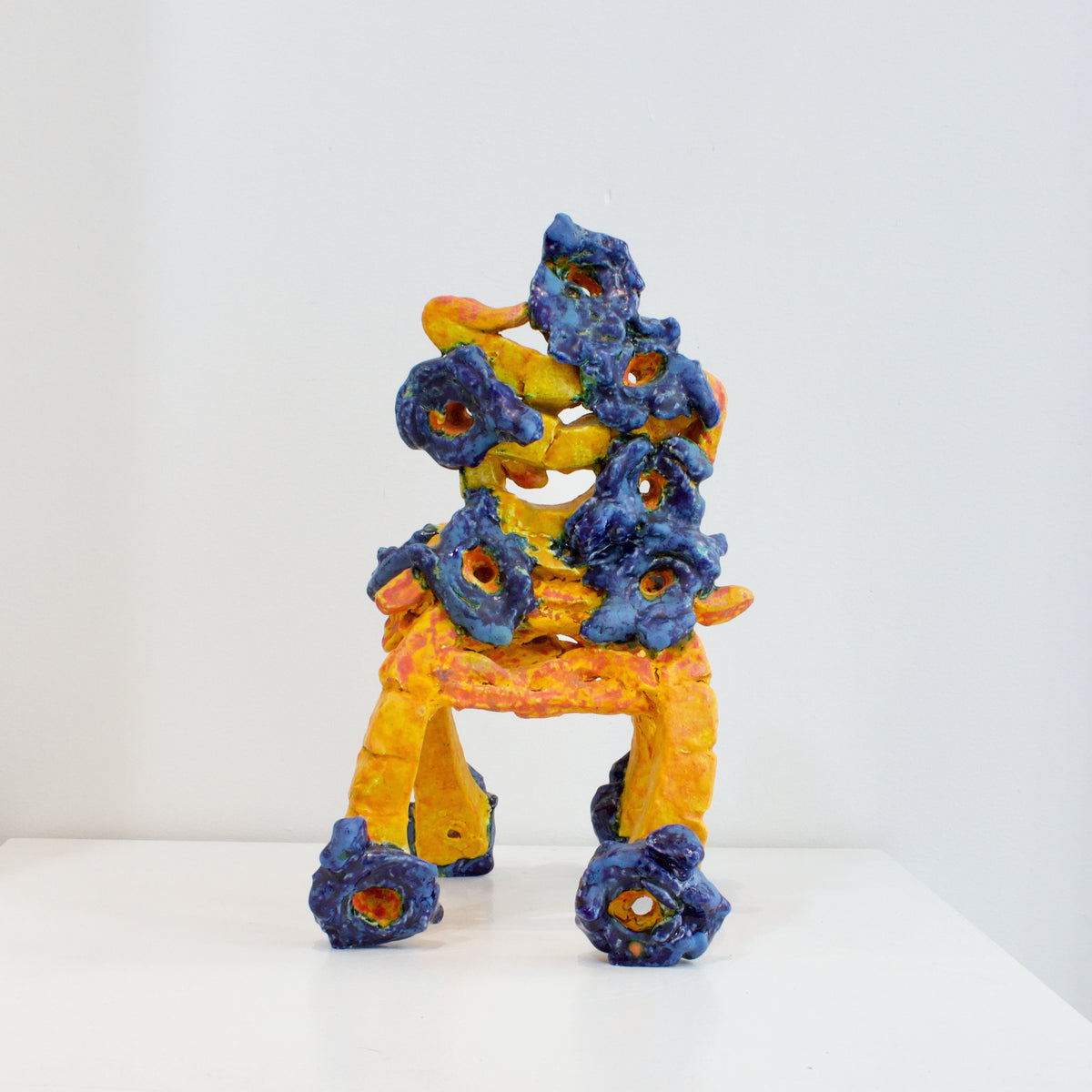 BB409: Absence observes IX (chair form) – Quadrant Gallery