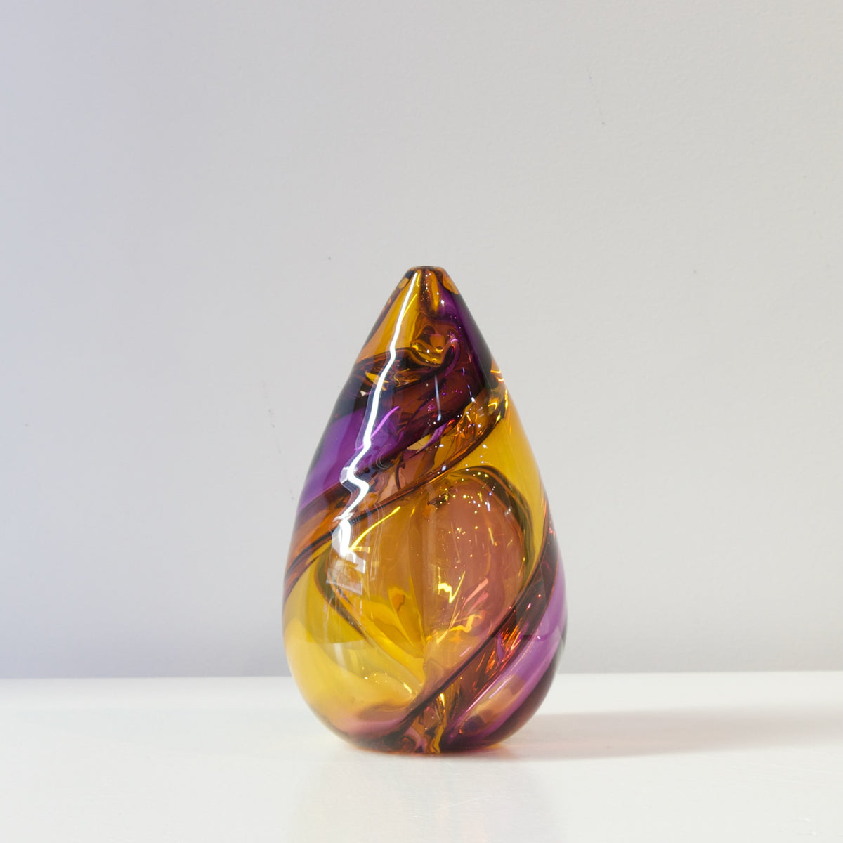 CJ200: Harlequin spirale - purple and amber – Quadrant Gallery